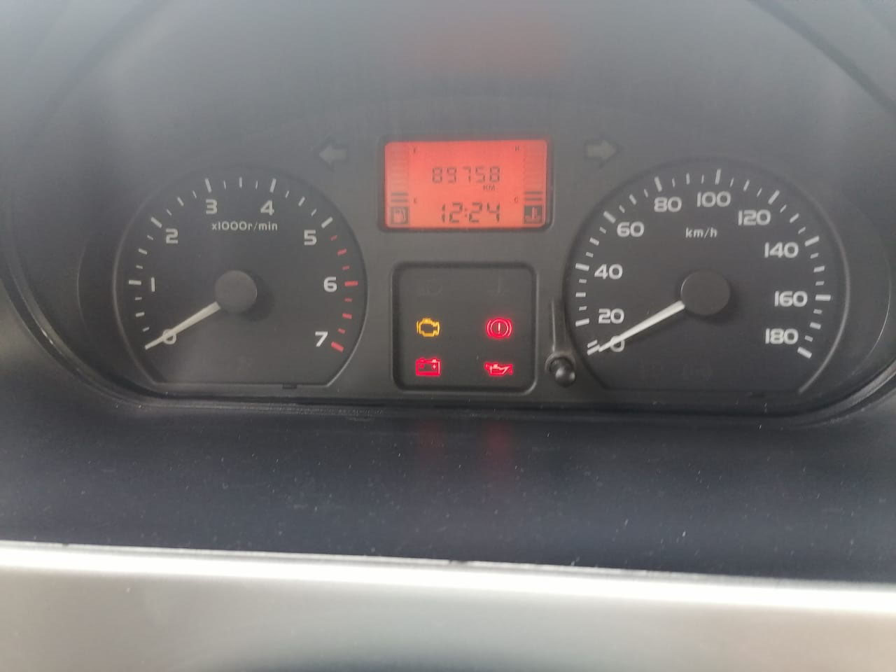I-deal Cars | CHEVROLET NP300 F.E 7 PSJ 2014