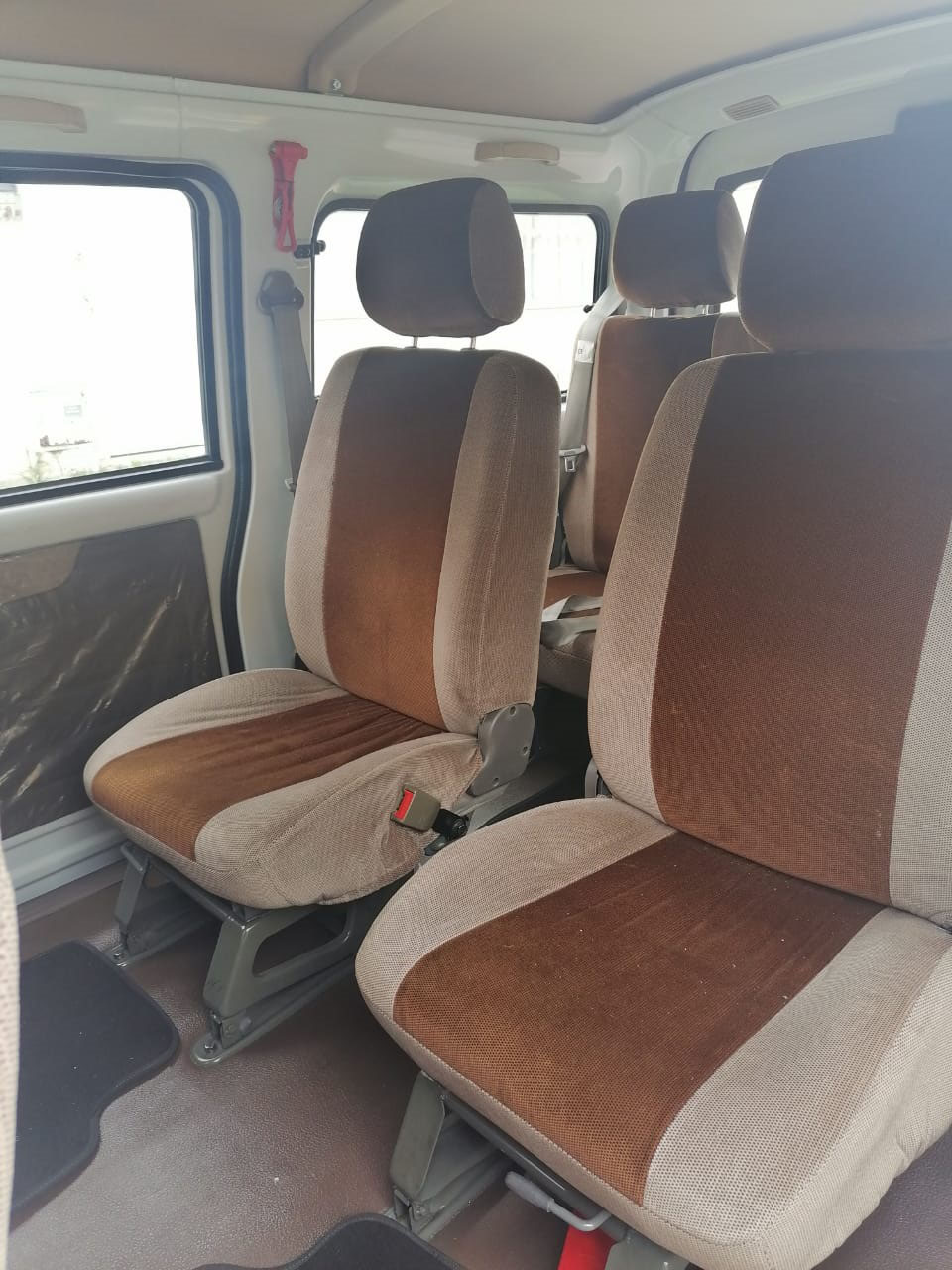 I-deal Cars | CHEVROLET NP300 F.E 7 PSJ 2014